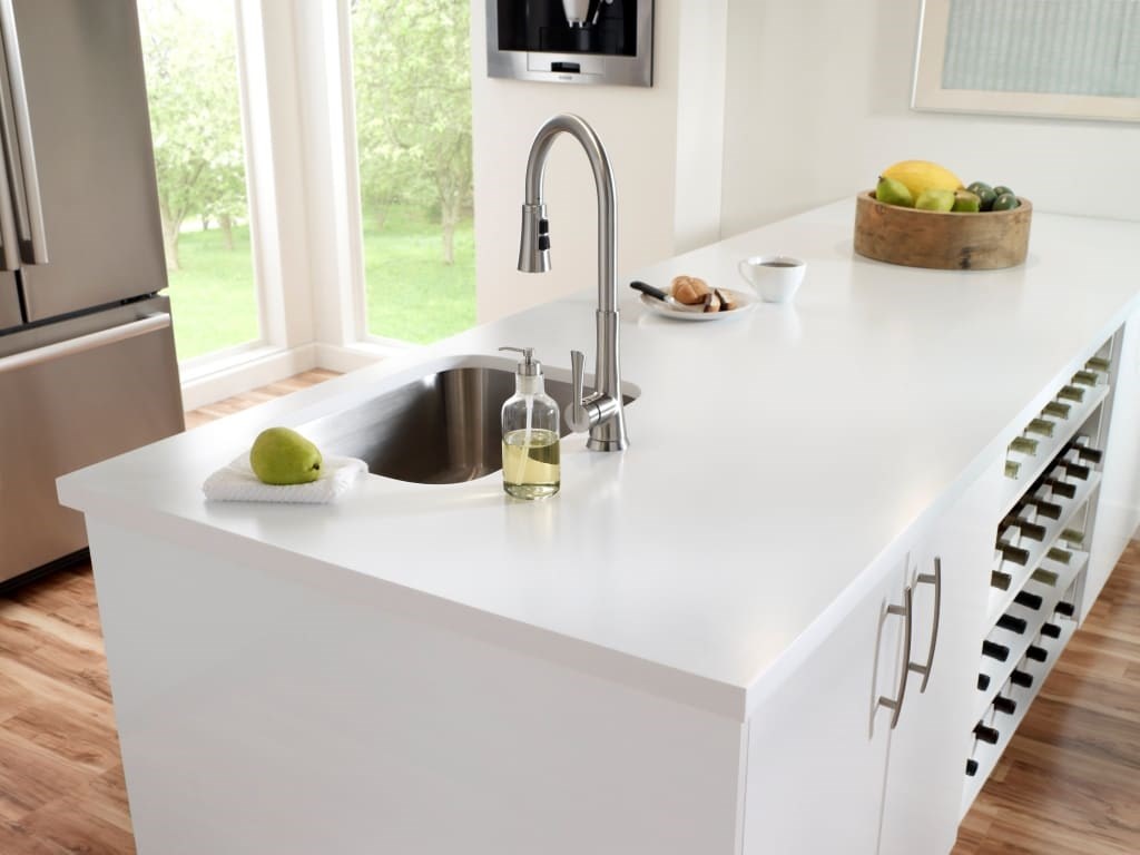 Designer White Corian benkeplate | Kritthvit Corian plate